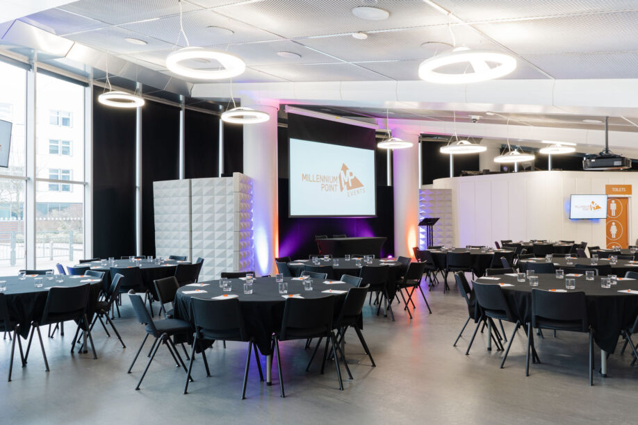 6 event room layouts explained - Function Fixers - Pros and Cons